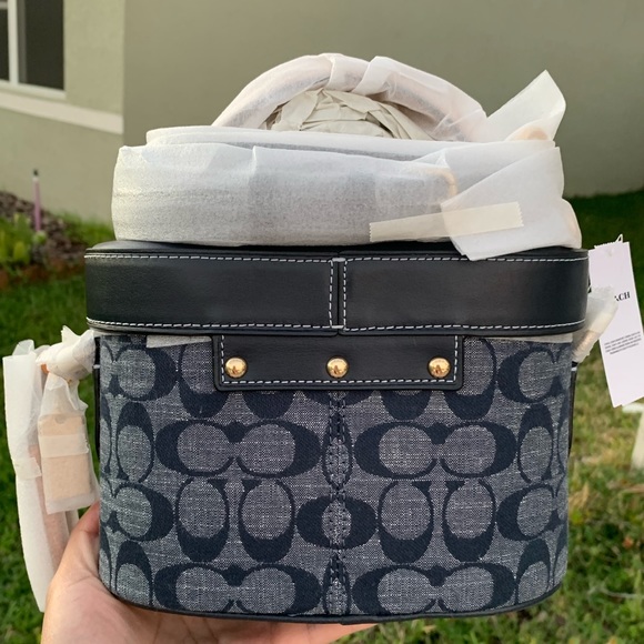 Coach | Bags | Coach Kay Crossbody In Signature Chambray | Poshmark